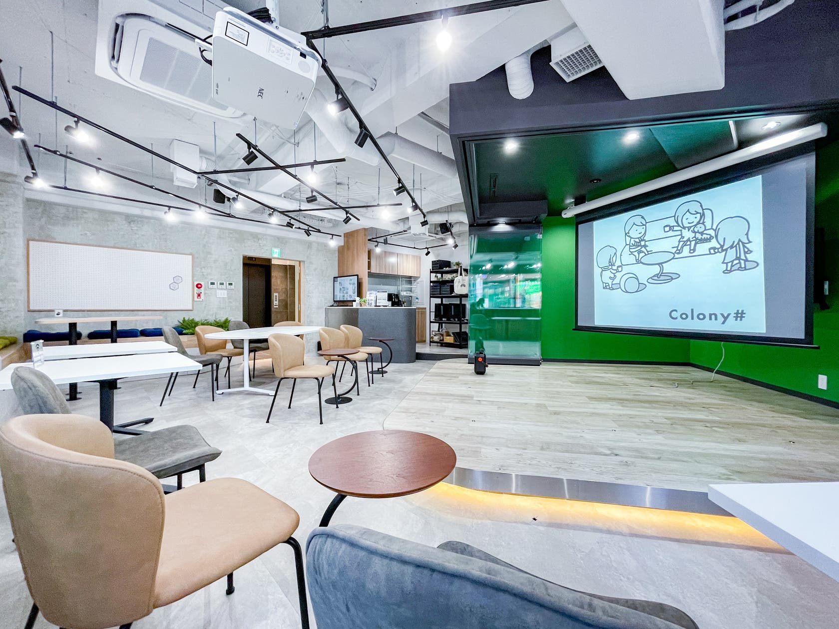 【高田馬場駅徒歩3分】ステージがある✨控室2部屋❣Wi-Fi/TVモニター/スクリーン完備🌼イベント/セミナー/撮影などに❢の写真5