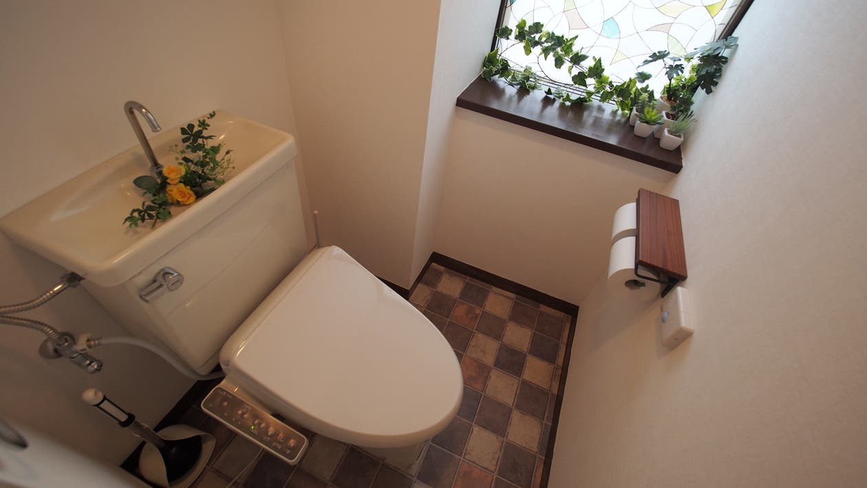 【ワイナリー】横浜駅歩5分 格安会議室　WiFi・モニタ・ホワイトボード無料　Web会議・テレワークの写真8