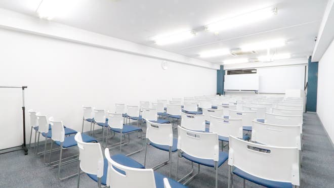 【池袋駅3分好立地!大型会議室!60名利用可!】プロジェクター・ホワイトボード・WiFi無料!ふれあい貸し会議室 池袋No46の写真15