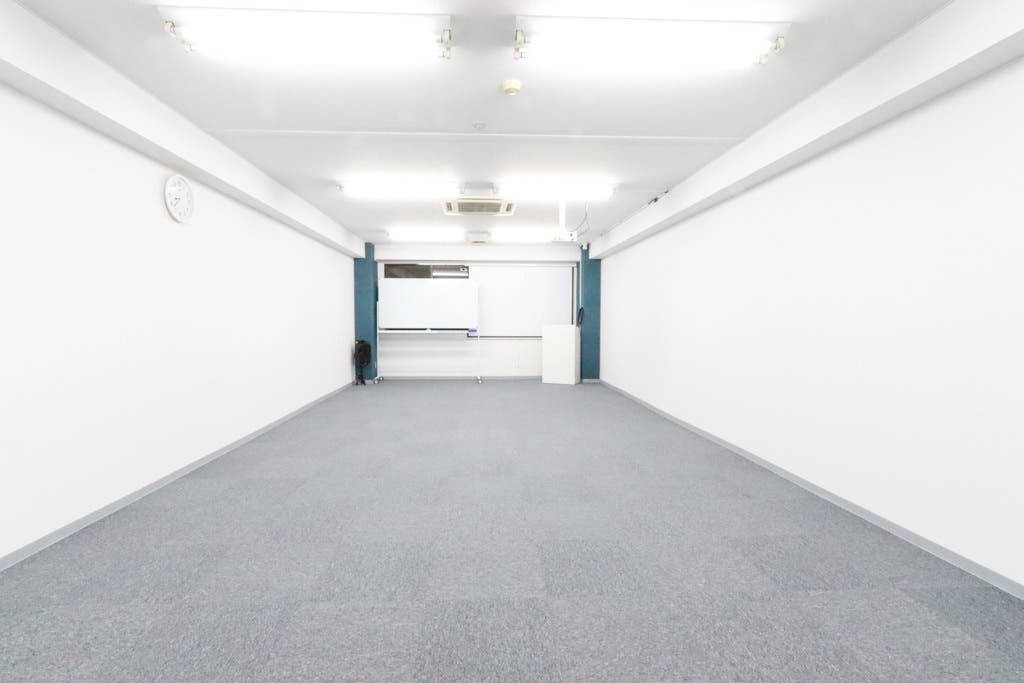 【池袋駅3分好立地！大型会議室！60名利用可！】プロジェクター・ホワイトボード・WiFi無料！ふれあい貸し会議室 池袋No46の写真19