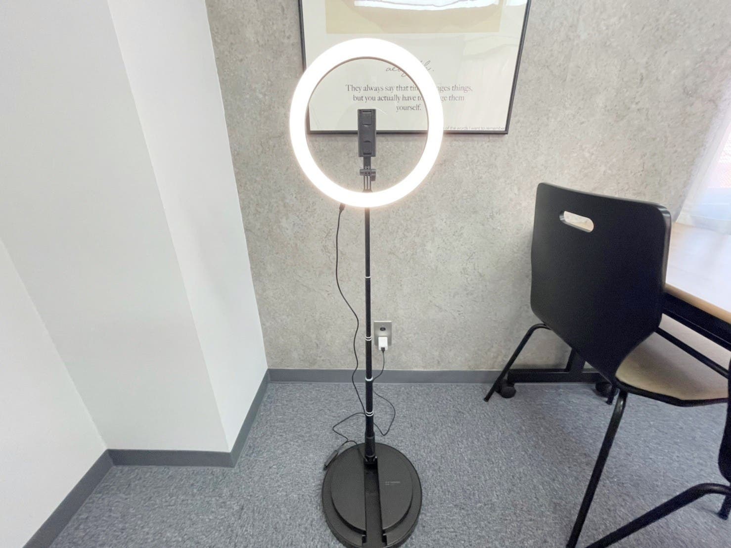 ☆新オープン☆本郷三丁目駅から徒歩1分のミーティングルーム! 15名収容! 最大20名利用! IPv6高速インターネット!の写真8