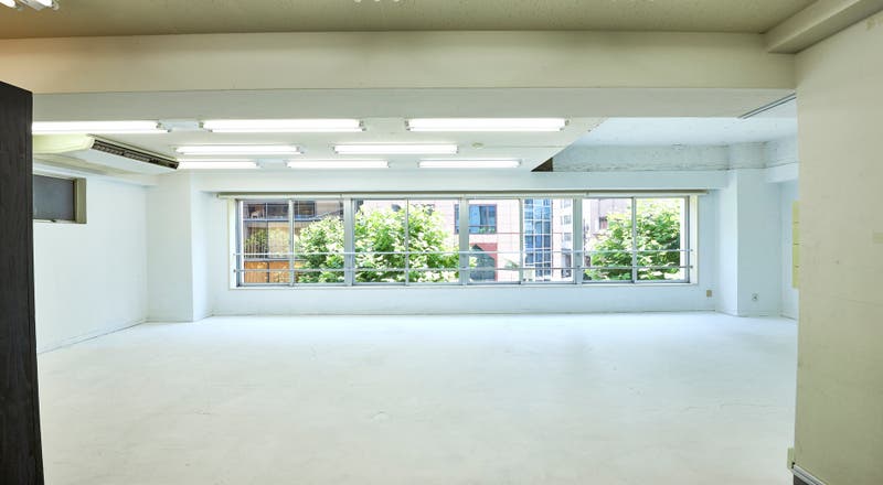 【DEXI Ｍono Studio／3F】新宿御苑前3分！会議・講習会・撮影・展示会・イベントなど多目的なニーズに◎