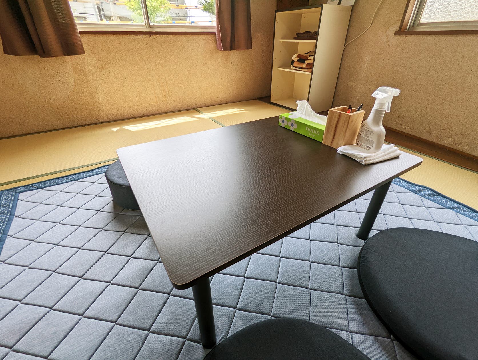 新調した畳が心地よい昔ながらの和室☆占いやネイル、テレワーク、荷物置き場にも最適の写真5