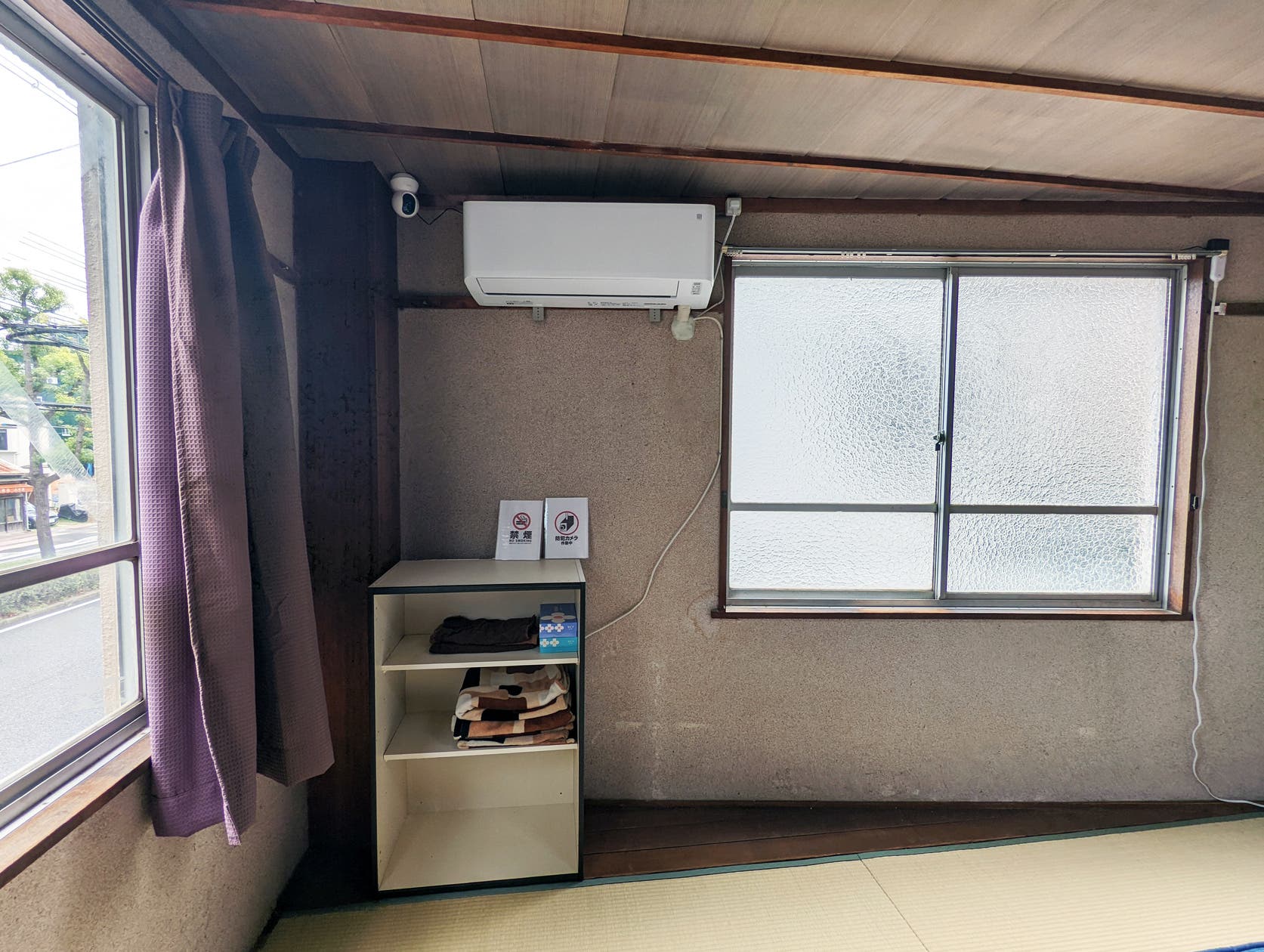 新調した畳が心地よい昔ながらの和室☆占いやネイル、テレワーク、荷物置き場にも最適の写真9