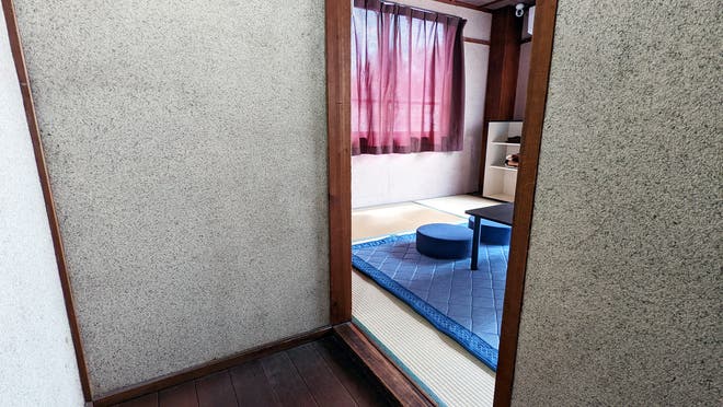 新調した畳が心地よい昔ながらの和室☆占いやネイル、テレワーク、荷物置き場にも最適の写真17