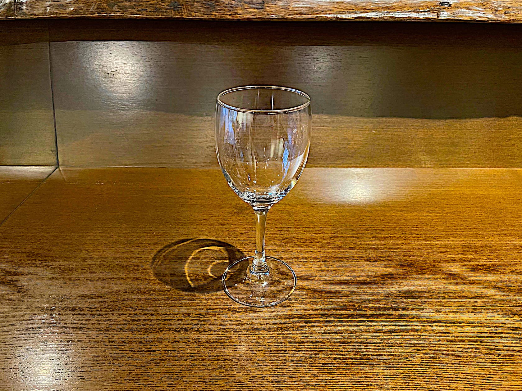 ビール、ワイングラスなど各種　１０名様分　レンタルの画像1