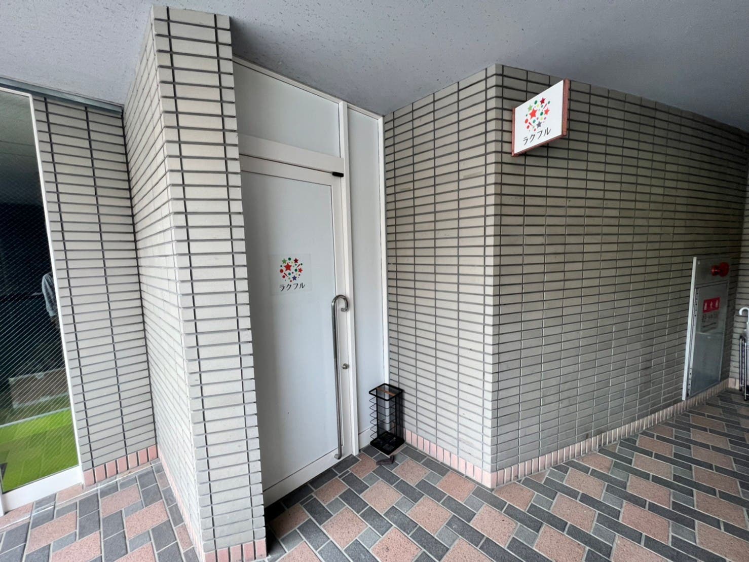 【全オプション無料！】阪急豊中駅から徒歩5分！最大10名利用可能！会議、セミナー、勉強会など落ち着いた環境で作業に取り組めます。の写真13