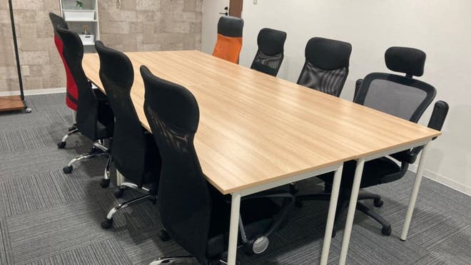 広瀬通 【3階第7会議室】会議・打ち合わせ/TVセット付/Wi-fi・ホワイトボード有り/高機能チェア/8名様用の写真5