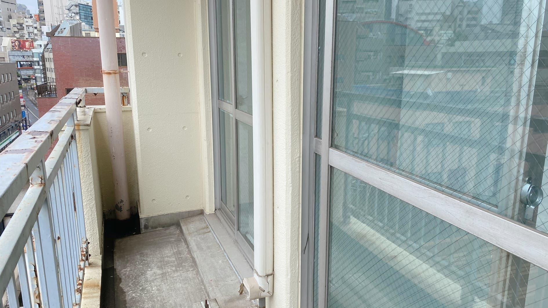 【六本木駅徒歩6分】追加オプション料金なし！自然光◎・照明/機材○ 白壁白床「aNmoda STUDIO」の写真13