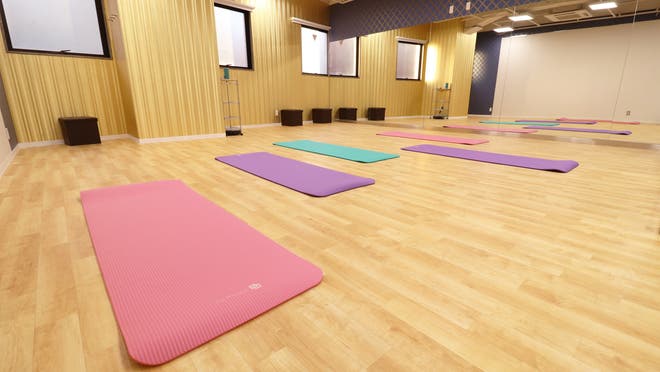 【料金値下げ】【駅徒歩1分の駅チカ】プロジェクター備え付け♪・パウダールーム完備♪無料オプション品多数♪【スタジオE】の写真5