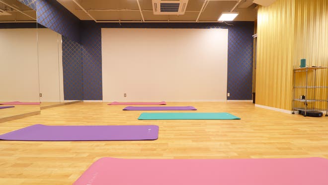 【料金値下げ】【駅徒歩1分の駅チカ】プロジェクター備え付け♪・パウダールーム完備♪無料オプション品多数♪【スタジオE】の写真6