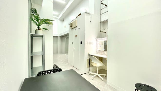 ベストホスト運営✨天高5m!照明で色が変えられる!ポートレート・Tiktok撮影に最適なスペース・ダンススタジオ!【4F】の写真3