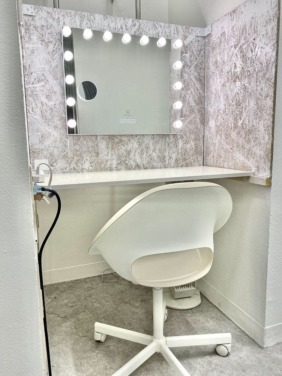 ベストホスト運営✨天高5m！照明で色が変えられる！ポートレート・Tiktok撮影に最適なスペース・ダンススタジオ！【4F】の写真7