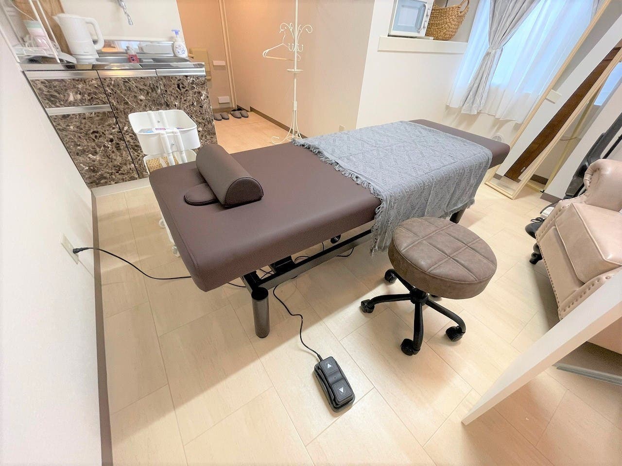 【NEW OPEN】元住吉駅2分！完全個室のプライベートレンタルサロン🌱電動昇降ベッド導入！の写真12