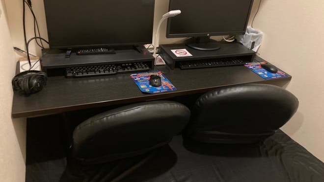 門前仲町駅から徒歩2分!ワイドフラット防音完全個室 PC2台設置使えます!の写真8