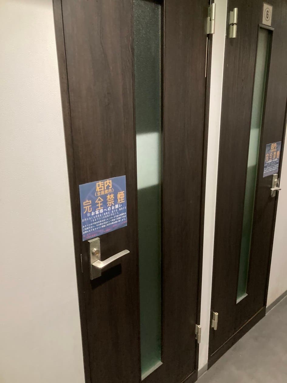 六本木駅から徒歩10秒　フラット防音完全個室　Wi-Fi使用可！テレワークや休憩にの写真5