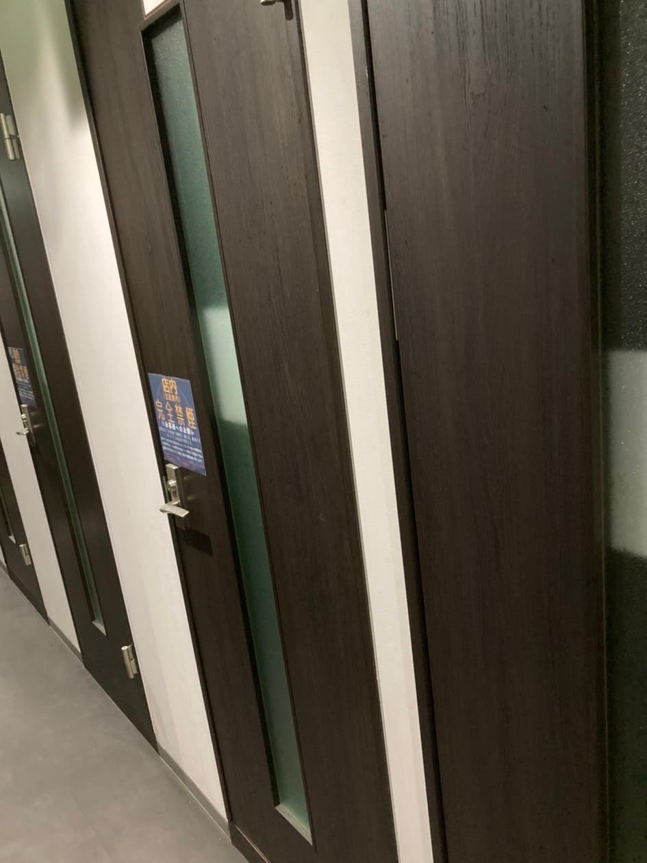 六本木駅から徒歩10秒　フラット防音完全個室　Wi-Fi使用可！テレワークや休憩にの写真6