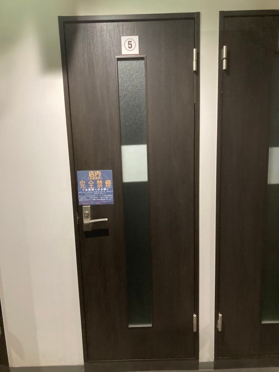 六本木駅から徒歩10秒　フラット防音完全個室　Wi-Fi使用可！テレワークや休憩にの写真7