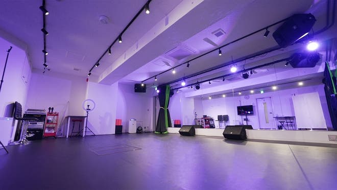 池袋から徒歩5分。ダンス・配信・撮影・ゲネプロができるプライベート感覚のハイブリッドスタジオの写真1