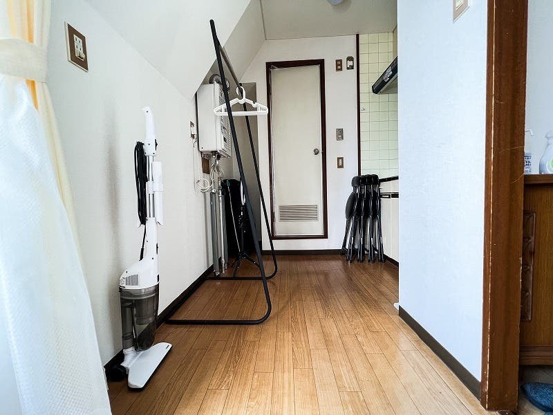 エアコン有！地域最安！狸小路1分ドンキ近！12名可 完全個室 55型モニタ/光WiFi/FireTV/Bluray/施術台全無料の写真16