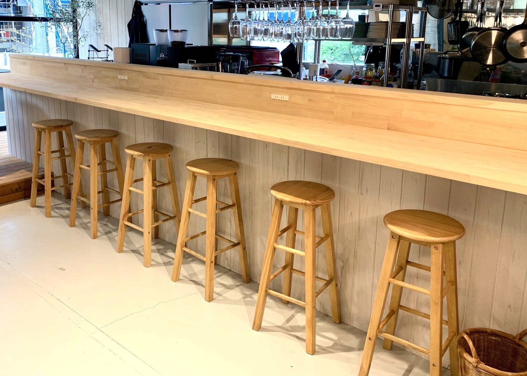 【原宿・明治神宮前駅すぐ！】おしゃれなカフェを1日貸切！最大35名、キッチン完備の空間で特別な時間を✨の写真5