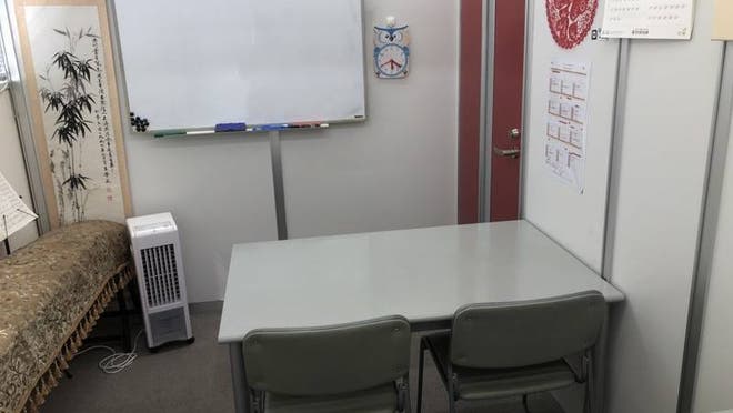 【会議室B★池袋駅徒歩5分★直前申込歓迎】駅ちか・やすい・きれい・高速Wi-Fiありの写真4