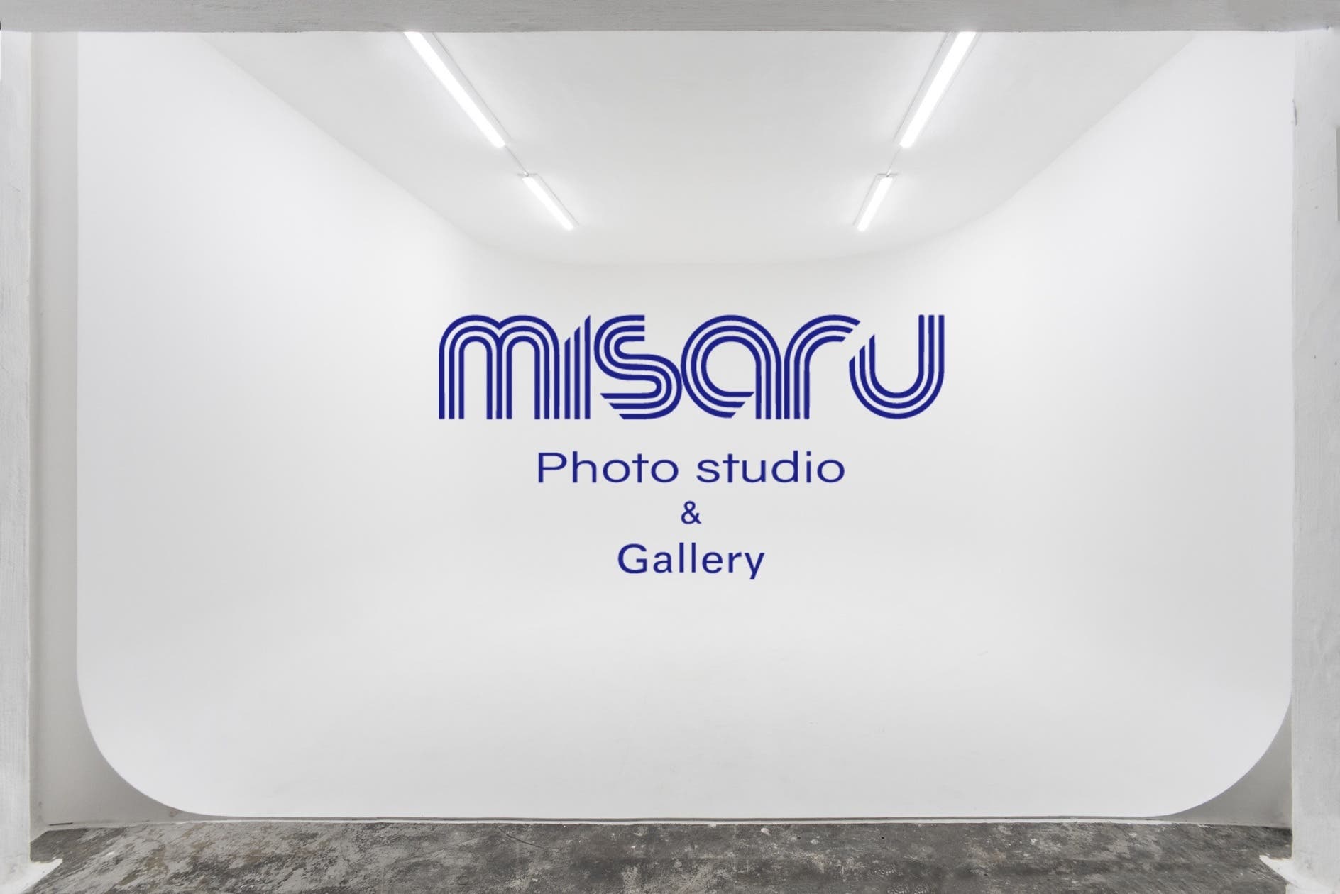 中央区・好アクセス・宝町駅徒歩3分【撮影スタジオ】ALL機材Profoto・高さ3.5ｍ・広さ50㎡・3面R白ホリの写真4