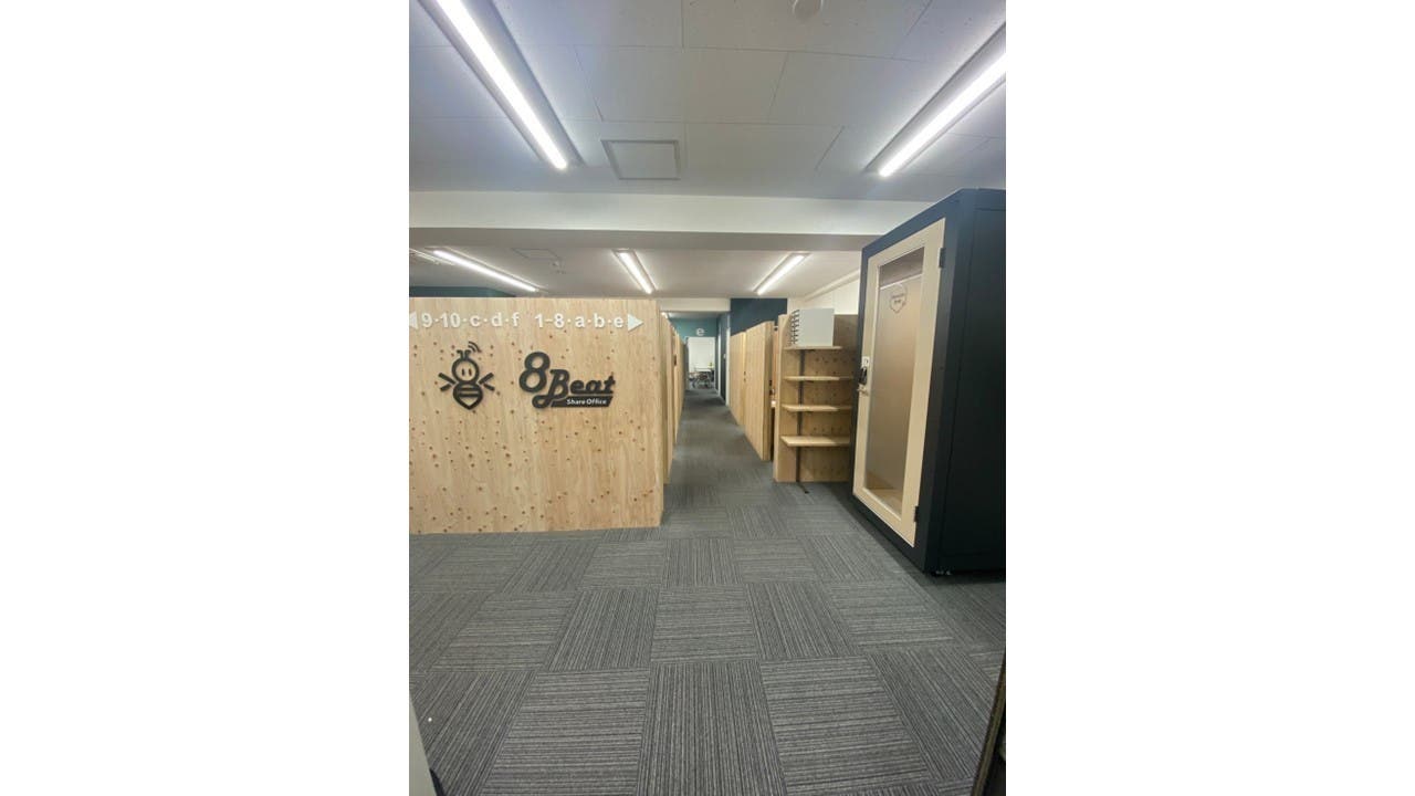 ＜RemoteworkBOX 八王子8Beat店【No.1】＞完全個室⭐️Wi-Fi無料！テレワーク/Zoom/自習の写真8