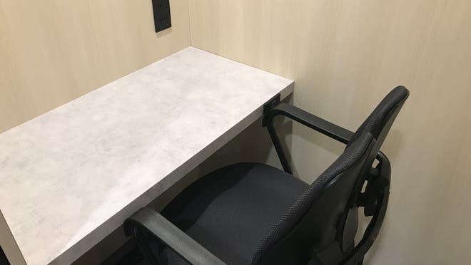 <QUICK solo ノースポート・モール【No.2】>完全個室⭐️Wi-Fi無料!テレワーク/Zoom/自習の写真3