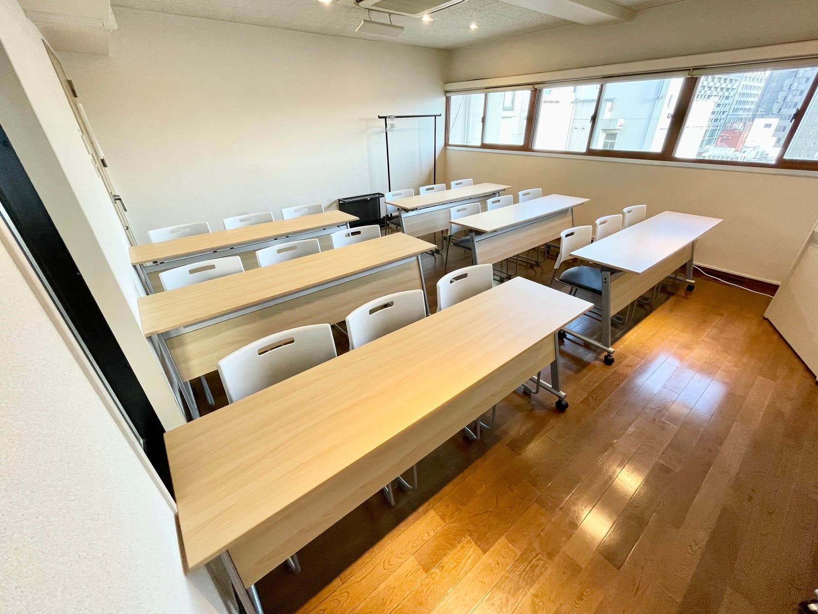 8C【 四谷三丁目駅 1分】オプション料金0円で設備・備品使い放題♪WiFi無料！清掃・消毒で衛生面も安心♥便利な駅近の写真5