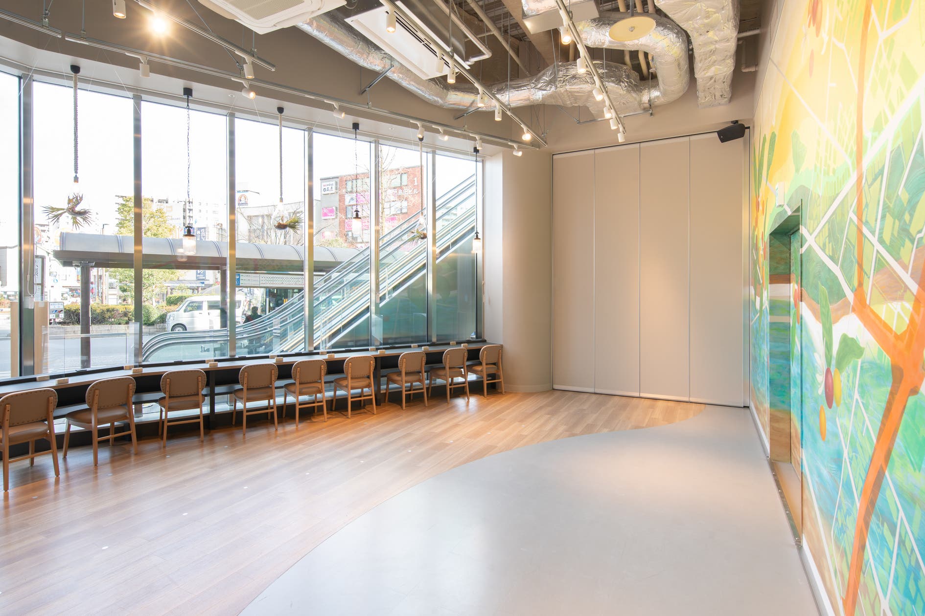 小岩駅から徒歩30秒！会議や講演、販促やプロモーション活動に（最大60名収容可能）の写真6