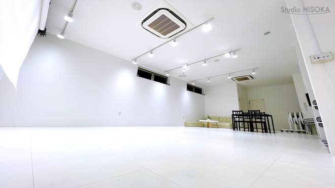 <Studio HISOKA>機材多数導入!高速光Wi-Fi📶白ホリ/照明/キャプボ/駐車場有📸撮影スタジオ/動画配信/コスプレの写真5