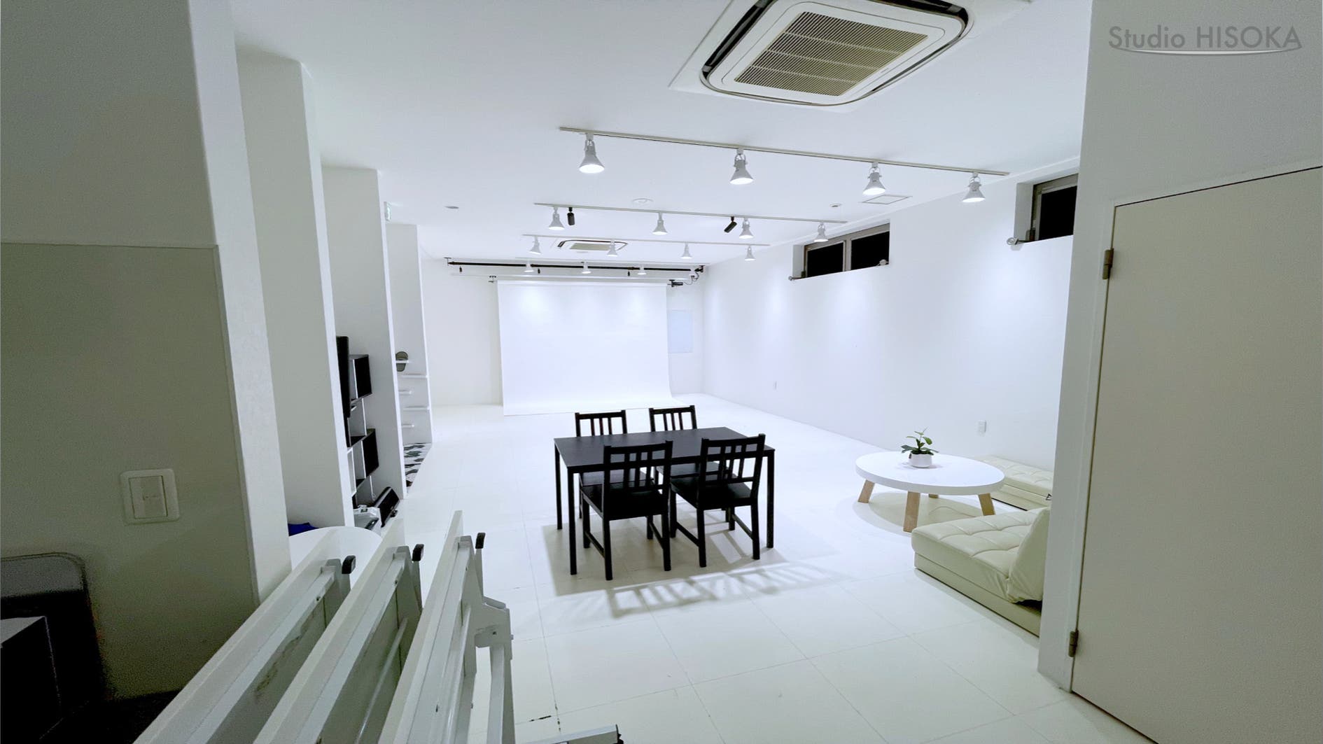 ＜Studio HISOKA＞機材多数導入！高速光Wi-Fi📶白ホリ/照明/キャプボ/駐車場有📸撮影スタジオ/動画配信/コスプレの写真21