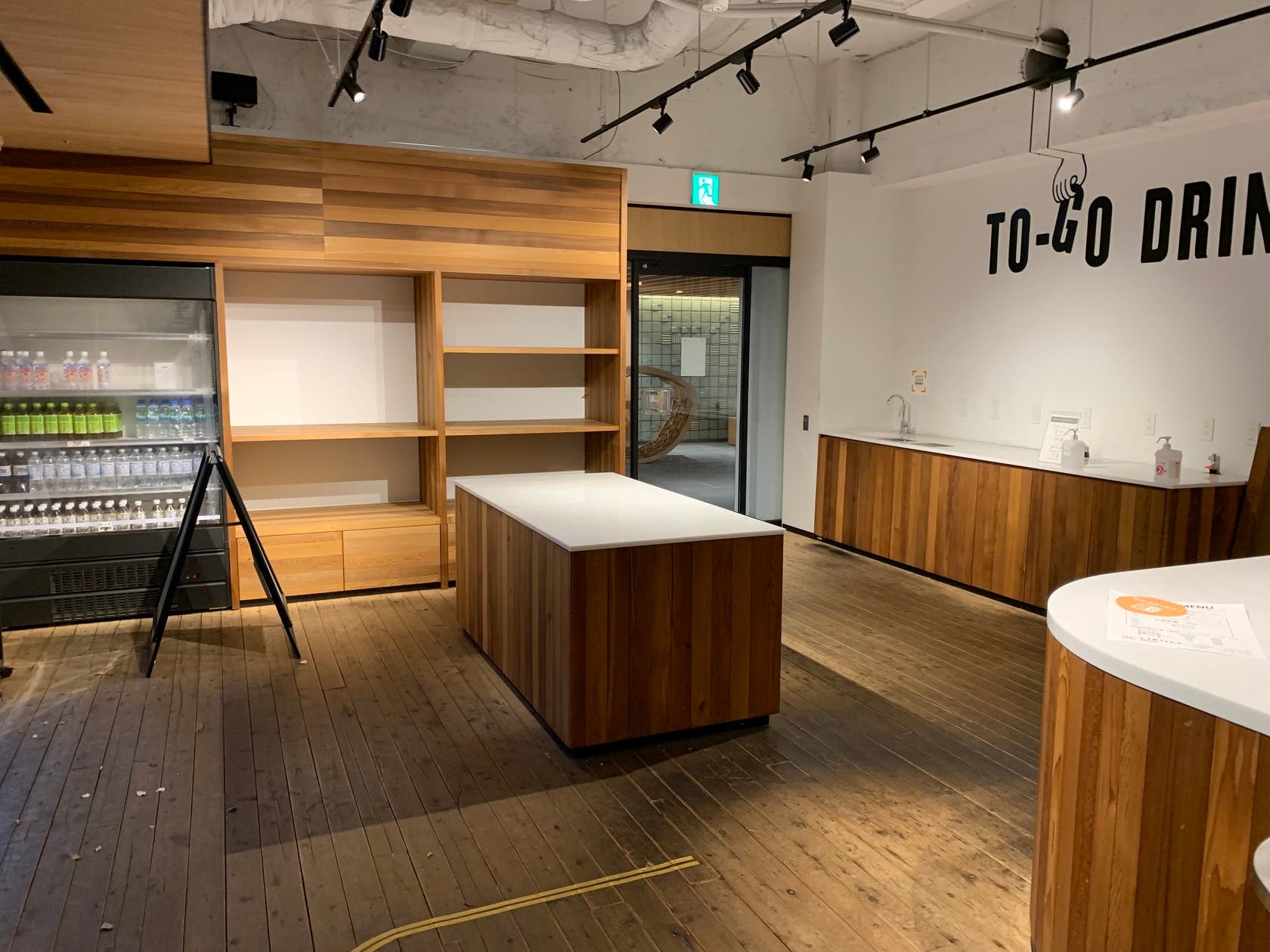 【24時間レンタル可!】最大150人収容　230㎡のゆったりカフェ空間を貸切に！！LIFULL Tableの写真15