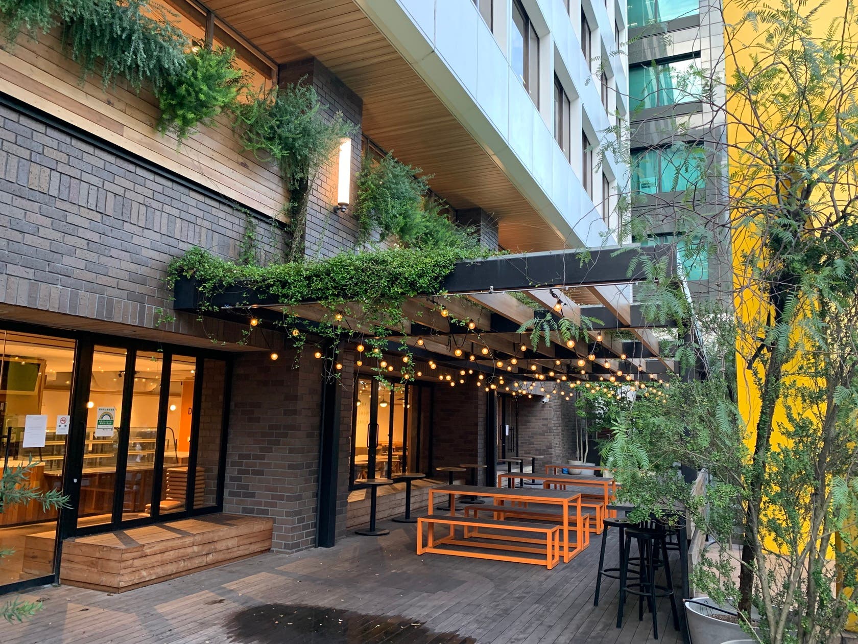 【24時間レンタル可!】最大150人収容　230㎡のゆったりカフェ空間を貸切に！！LIFULL Tableの写真20