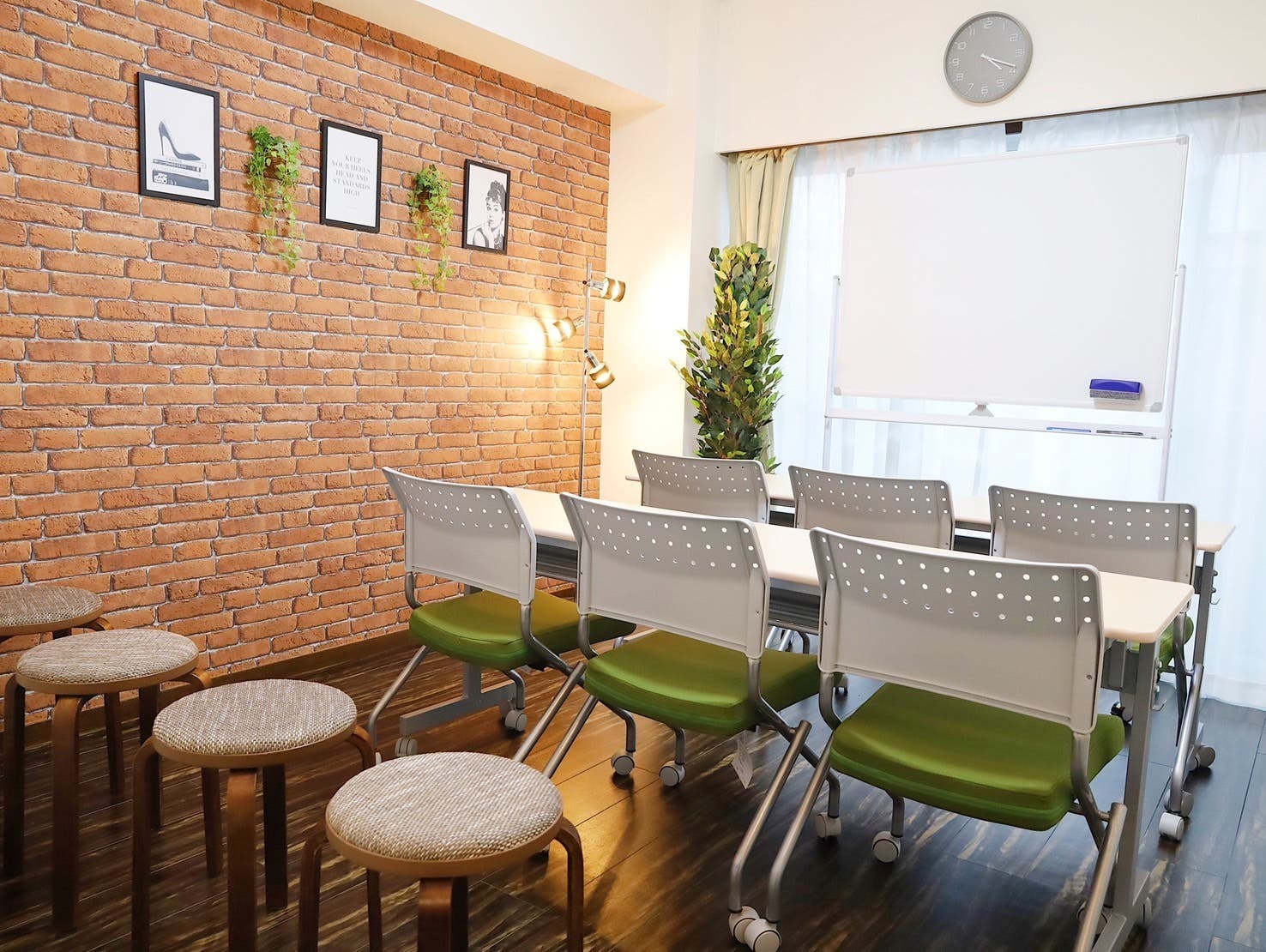 東急東横線「学芸大学駅」徒歩３分！貸し会議室『ユアスマイルⅡ』です。の写真10