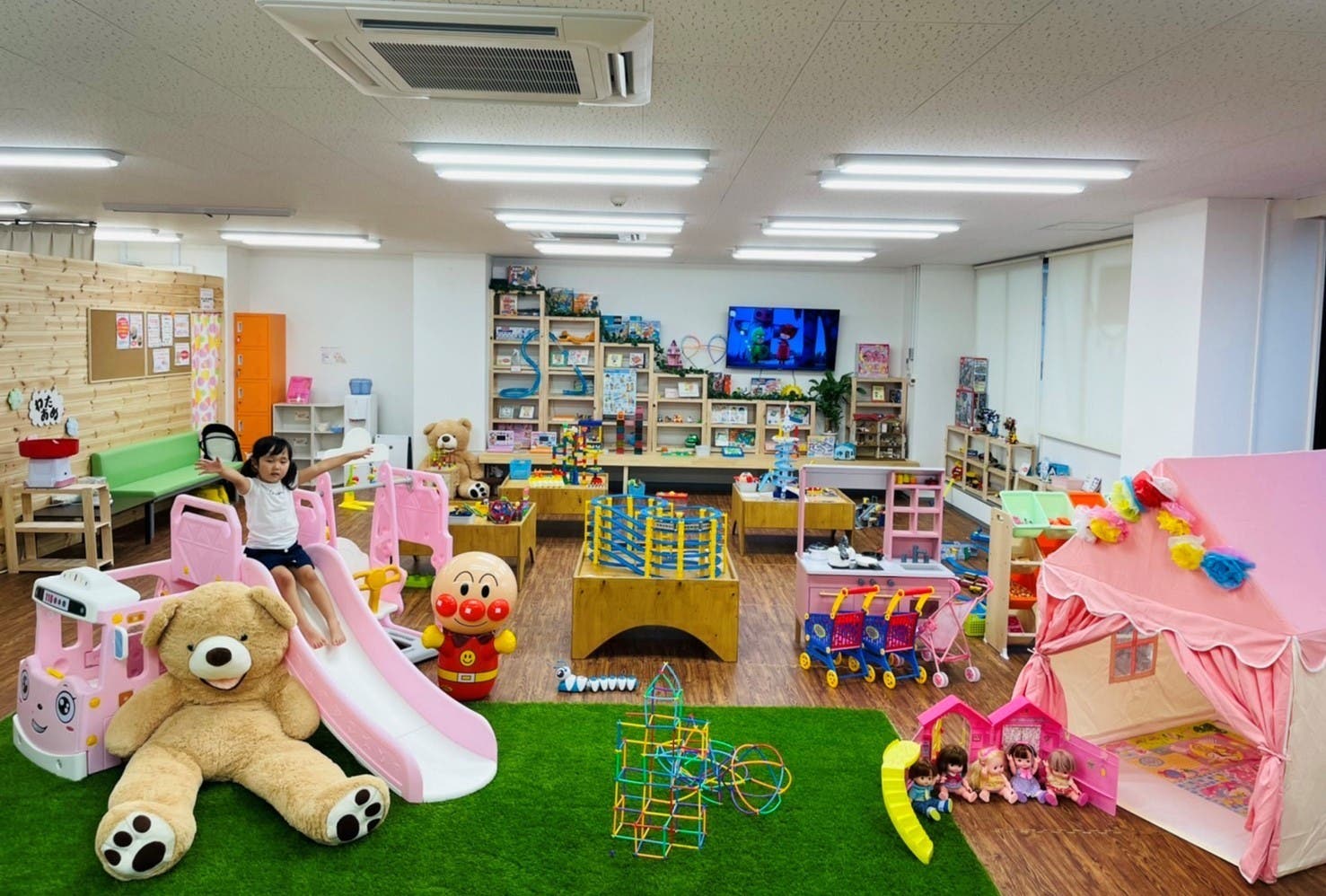 子供も楽しめる"ママ向け"イベント会場に♪"ママのための子供の遊び場"知育玩具広場そだての写真4