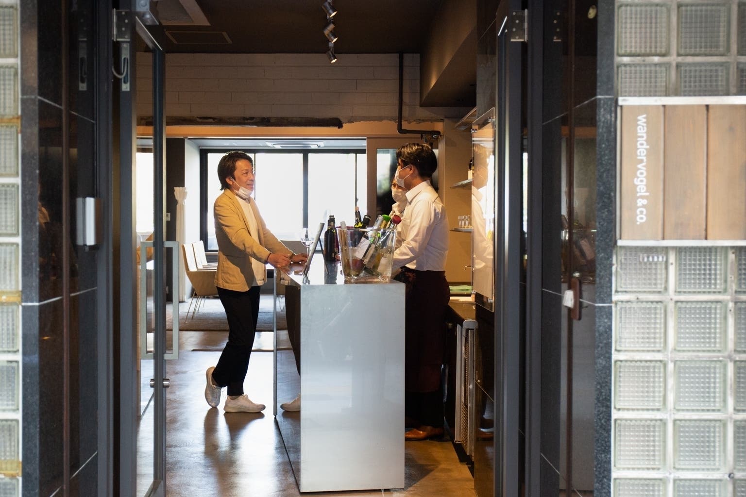 淀屋橋駅・北浜駅から徒歩5分の人気カフェエリアにある路面ポップアップスペースの写真4