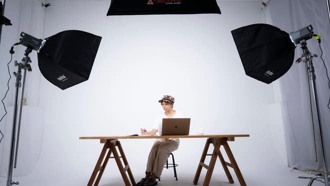 池袋エリアの広々白ホリスタジオ 天井高く、背景紙や無料機材も豊富!の写真18