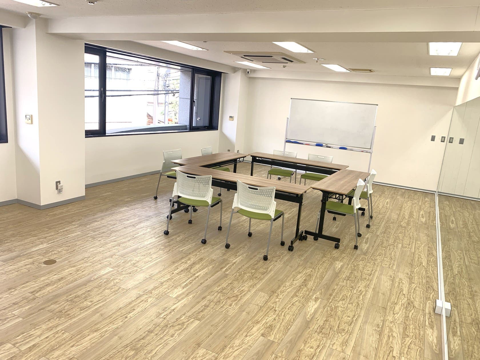 手ぶらでヨガ・ピラティス・マッサージの教室が開けるスタジオの写真7