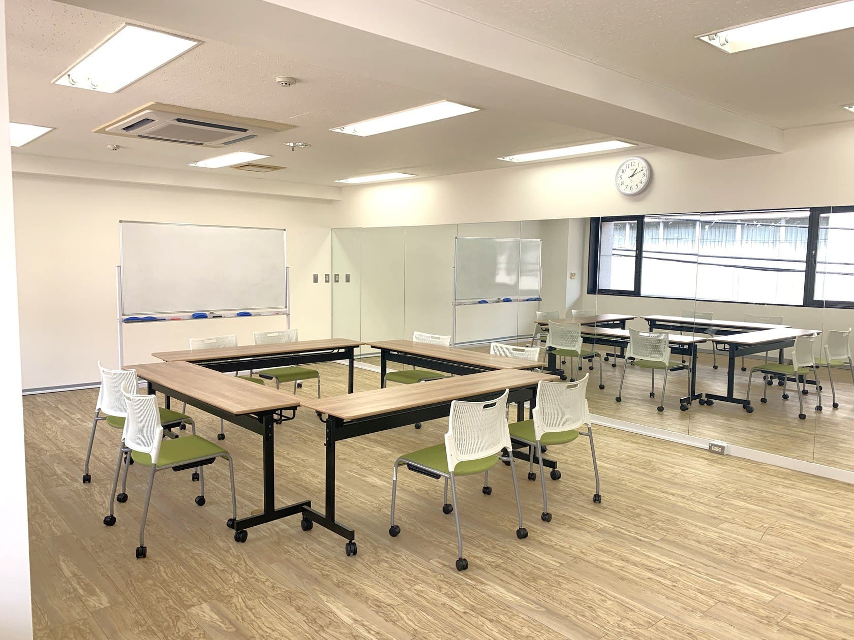 手ぶらでヨガ・ピラティス・マッサージの教室が開けるスタジオの写真8