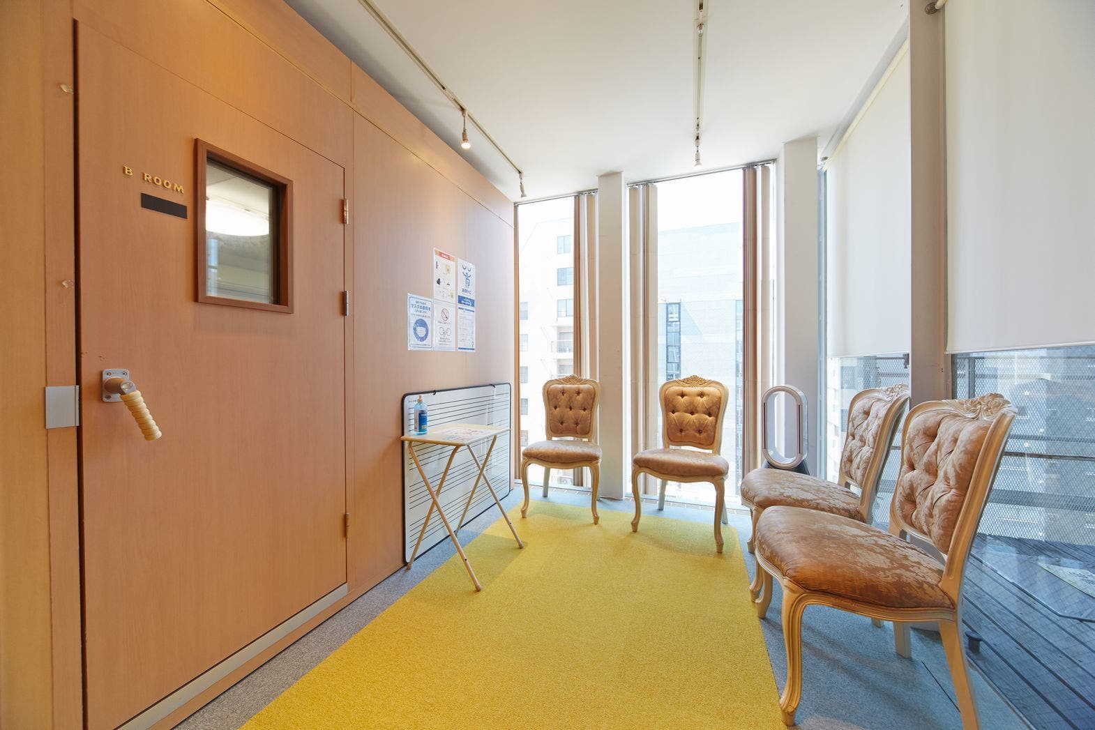 【南青山／渋谷・表参道】電子ピアノ／リモート会議🎸防音室《🕒24時間／要予約》⭐️教室開講OK：Cルーム【個人／法人OK】の写真8