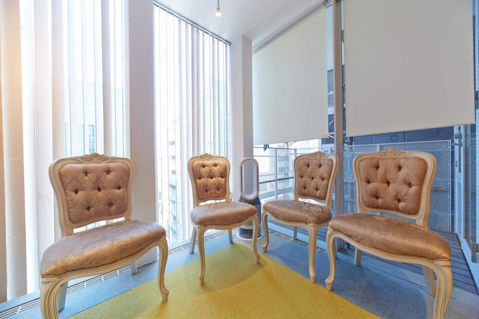 【南青山／渋谷・表参道】電子ピアノ／リモート会議🎸防音室《🕒24時間／要予約》⭐️教室開講OK：Cルーム【個人／法人OK】の写真9