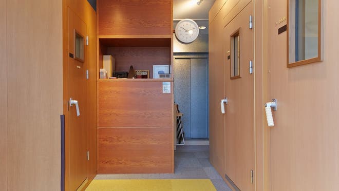 【南青山/渋谷・表参道】電子ピアノ/リモート会議🎸防音室《🕒24時間/要予約》⭐️教室開講OK:Cルーム【個人/法人OK】の写真11