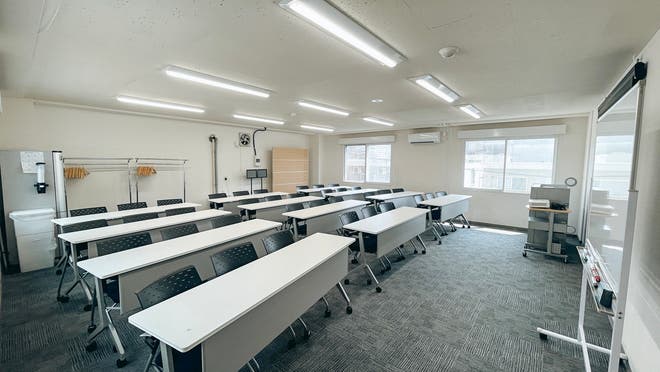 プロジェクター・スクリーン無料貸出!🚗駐車場あり🚗最大36名利用可/ドリンク付き/冷房完備/サッポロファクトリー向かいの写真2