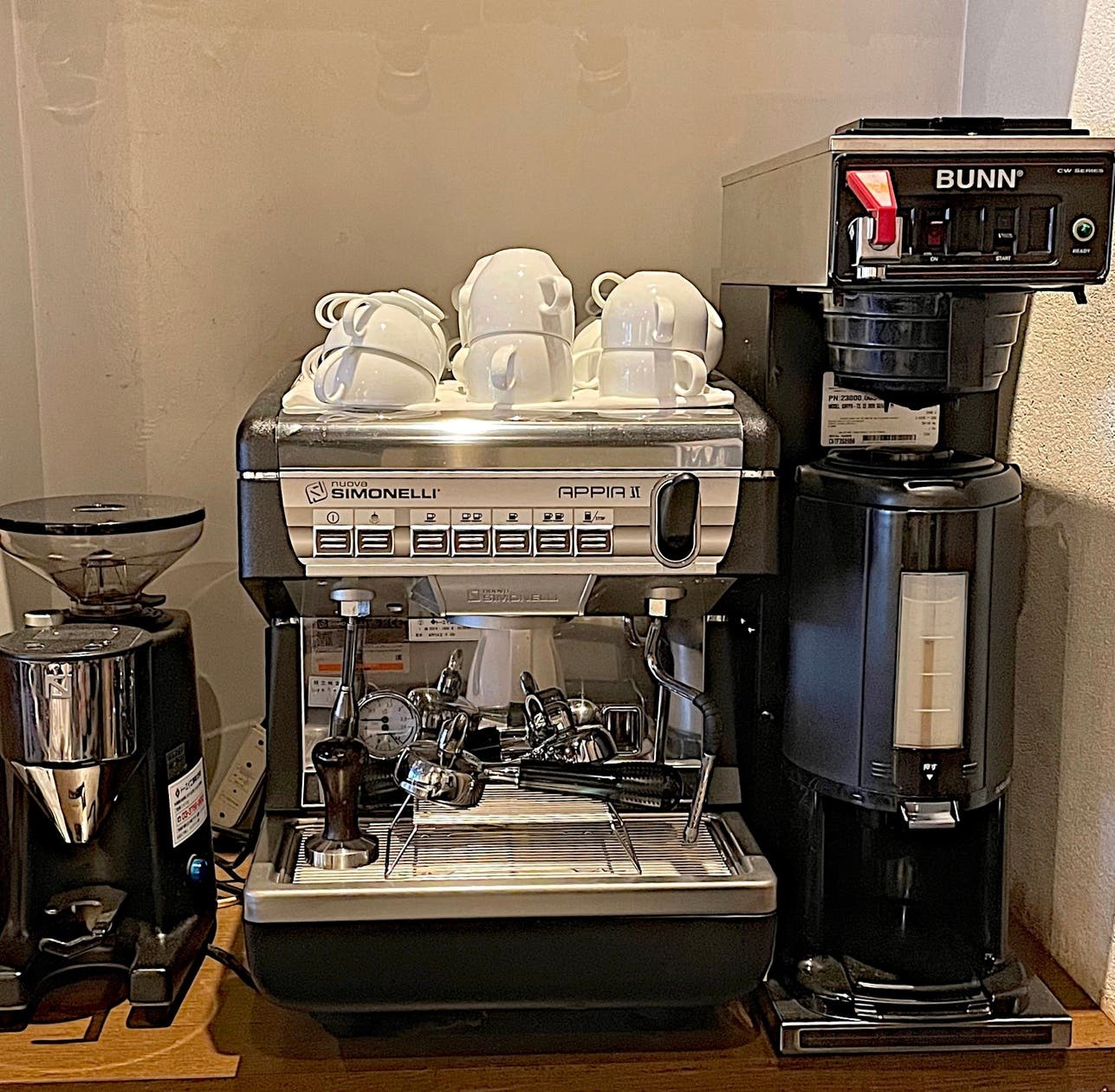 シモネリエスプレッソメーカー、コーヒーメーカー、コーヒー豆グラインダー貸し出しの画像1