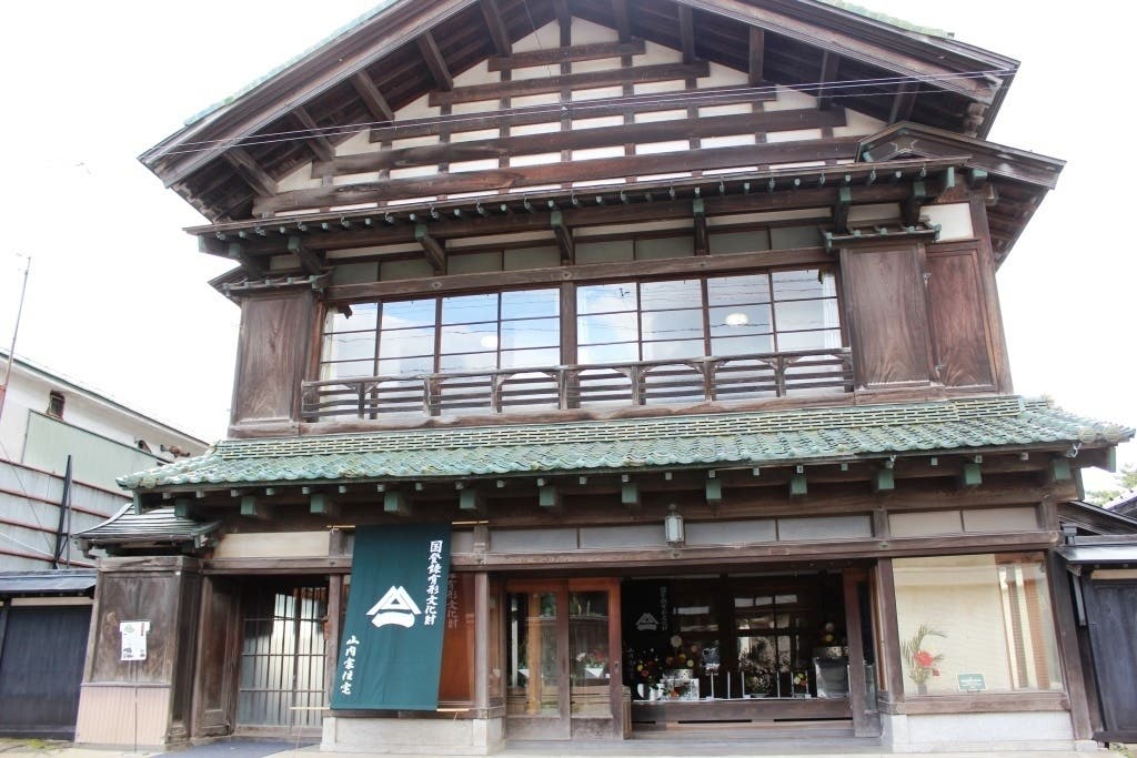 【秋田・湯沢市】約80年の歴史を持つ国登録有形文化財/山内家住宅 内蔵（文庫蔵）の写真15