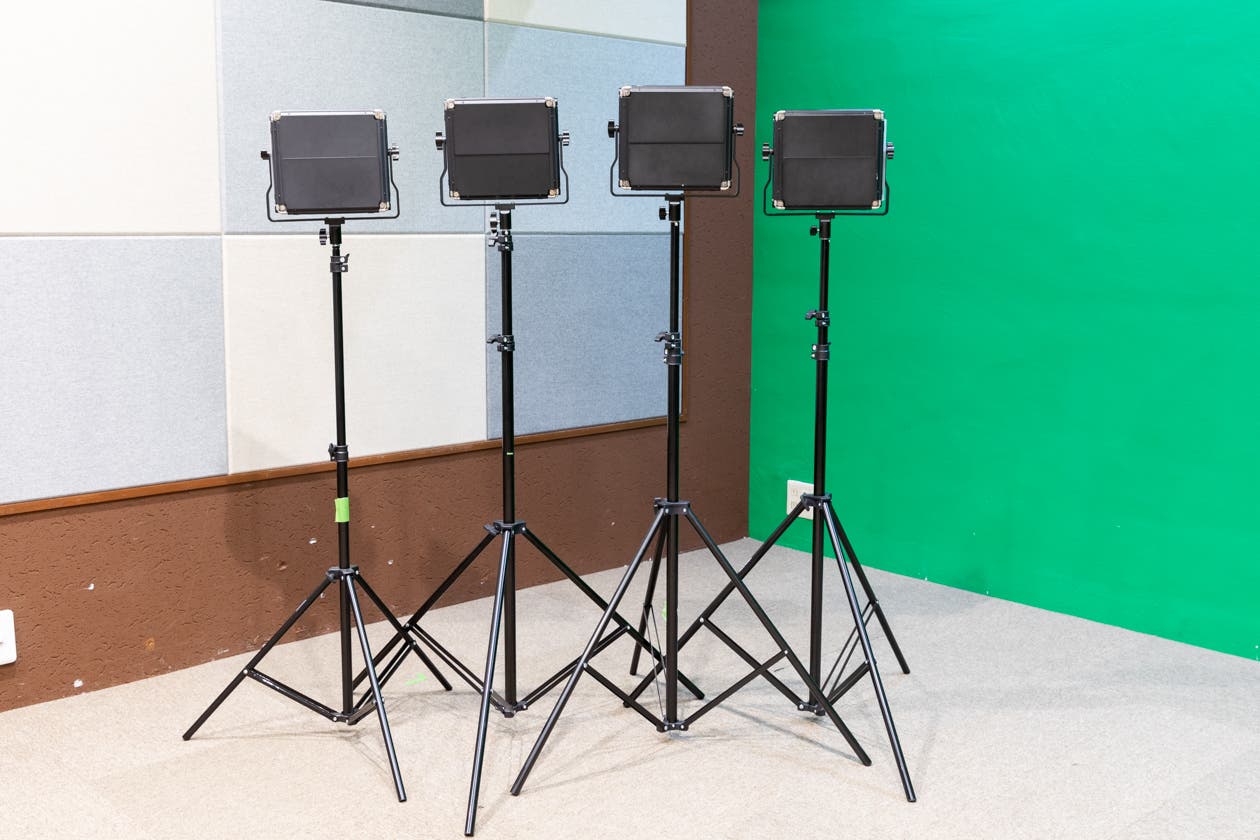 壁面大型グリーンバック・動画撮影・LIVE配信スタジオ・高速光回線・機材貸出無料、メイクルーム完備の写真8