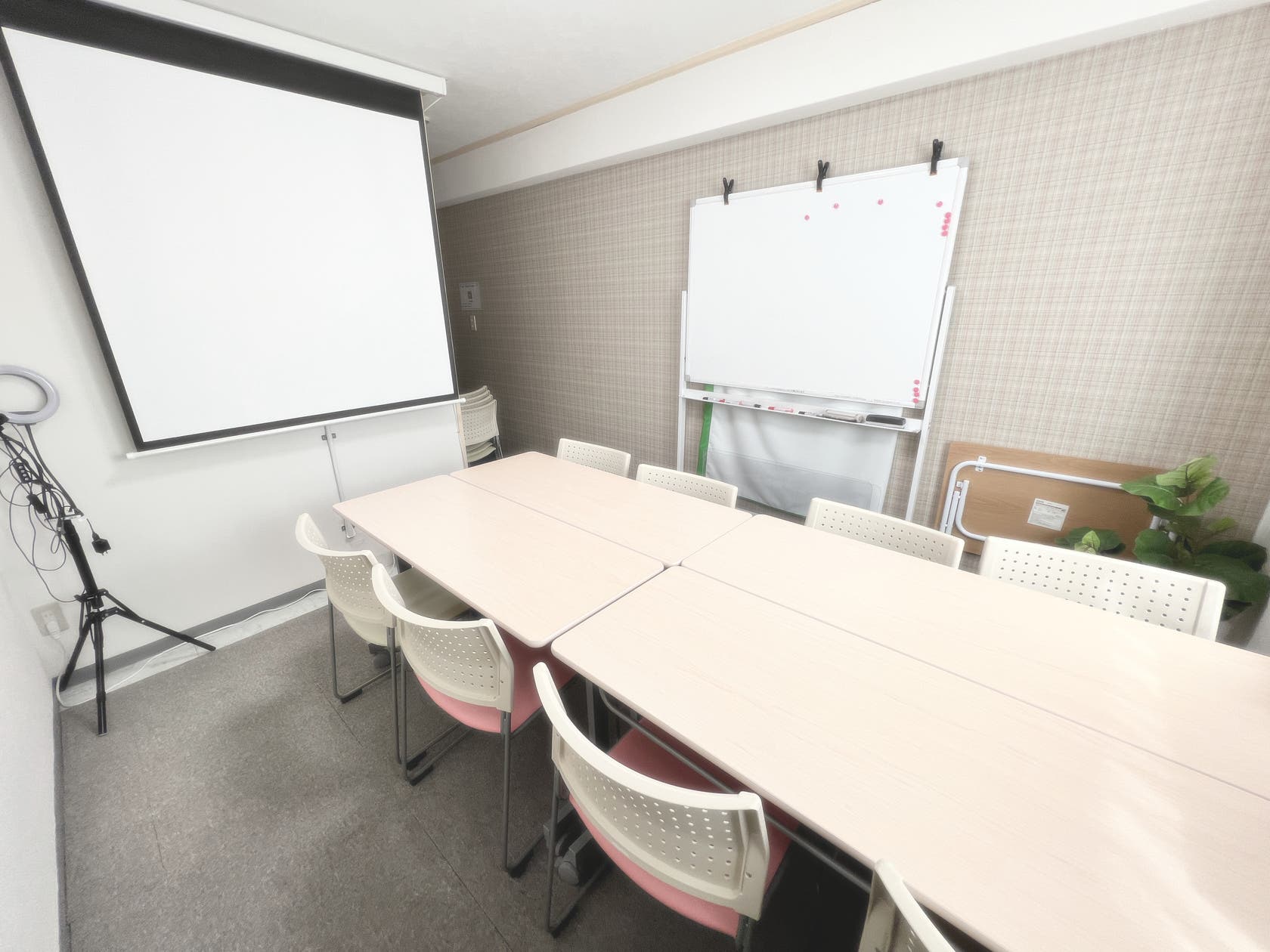 ☆TSUBAKI横浜☆　明るく静かなスペース★安定高速光回線WiFi　★テレワーク・Web会議・動画撮影最適の写真5