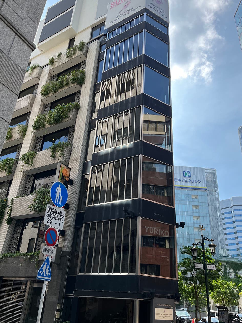 地下鉄銀座駅より徒歩2分、104坪の展覧会＆イベントスペースです。の写真6